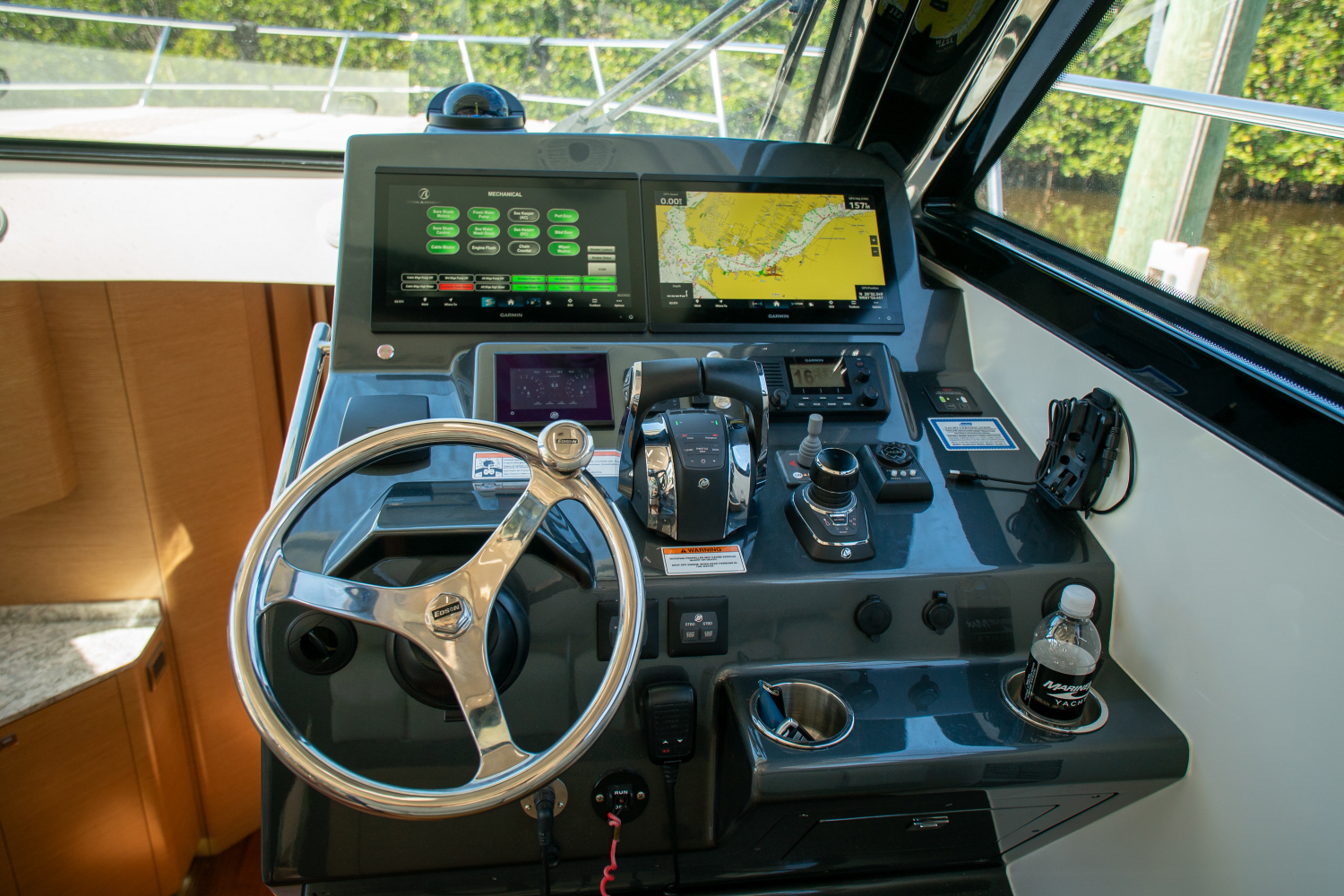 2021 Ocean Alexander 45 Divergence Coupe